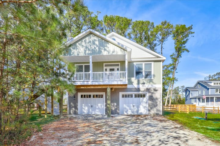 Seahorse Shanty By Seaside Vacations & Sales - Chincoteague, VA