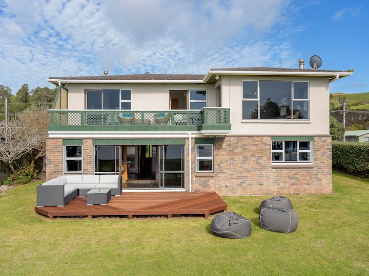 Buffalo Hill - Whitianga Holiday Home - Whitianga
