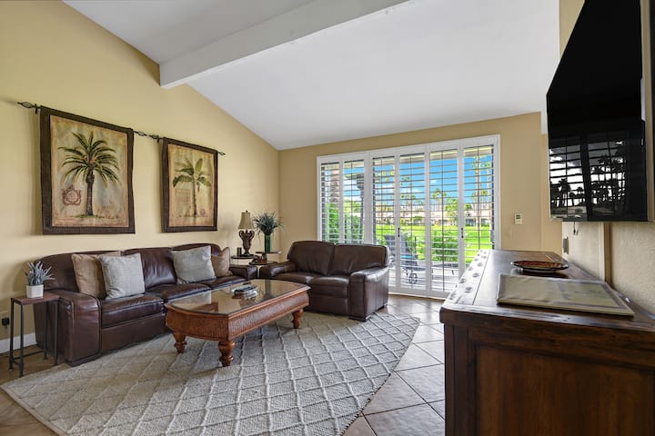 Amazing Views|country Club Amenities - Palm Desert, CA