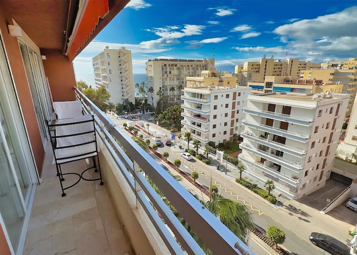 Pm 1-7a. Spacious Two Bedroom Apartment In Marbell - Marbella