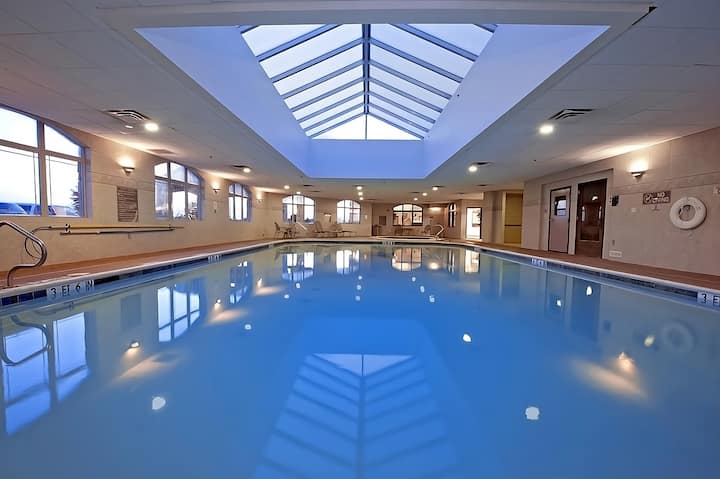 Awesome Find! 1 Amazing Unit, Pool And Parking - Killeen, TX