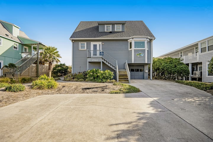 3br Ocean-view With Beach Access & Deck - Surf City, NC