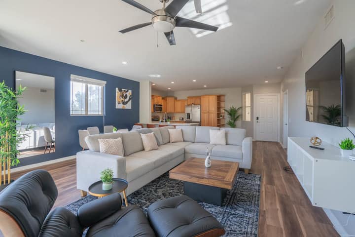 Charming 3bd | Asu+sloan Pk+w/d+parking+sleeps 12 - Tempe, AZ