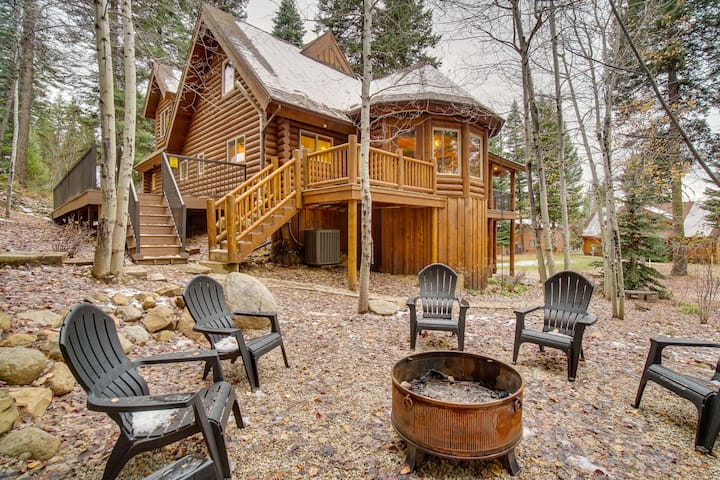Family-friendly Mccall Cabin W/ Private Hot Tub! - McCall, ID