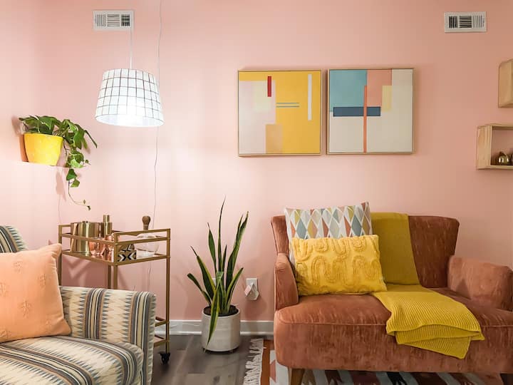 Walk To Mass St | Stylish 2br Near Ku - Lawrence, KS