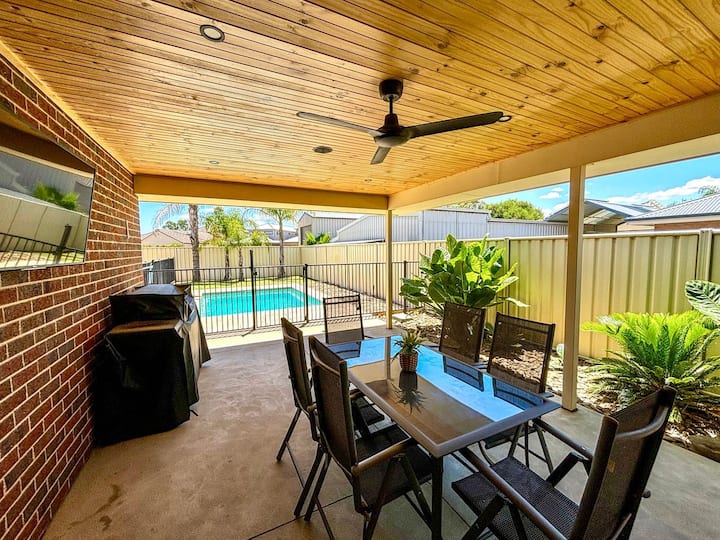 Woodlands Waterside Retreat - Yarrawonga