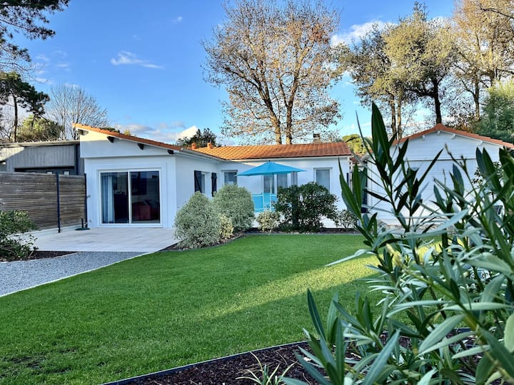 Joannie By Interhome - Saint-Brevin-les-Pins
