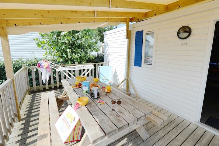Camping 4 éToiles - Piscine  - Eeiaee - Carnac