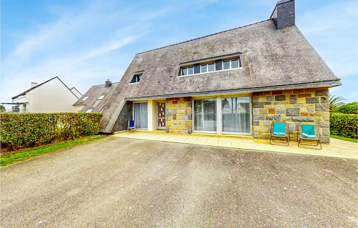 Amazing Home In Saint-pierre-quiberon - Saint-Pierre-Quiberon