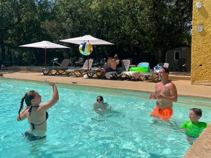 Zecamping 3 éToiles Mobil Home 27m² Piscine - Roussillon