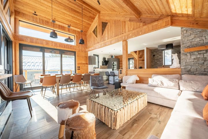 Chalet Lumière : Magnifique Chalet Prestige, 16 P - Allos