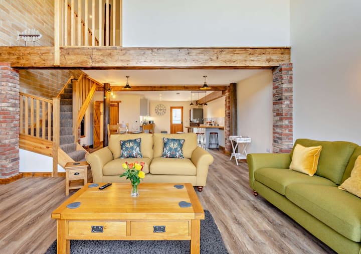 Monks Barn - Downham Market