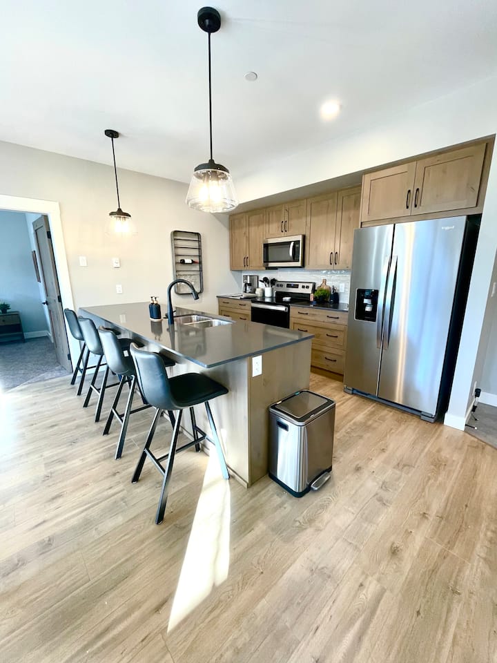 Powder Heights Unit 20 - Sun Peaks Resort, BC