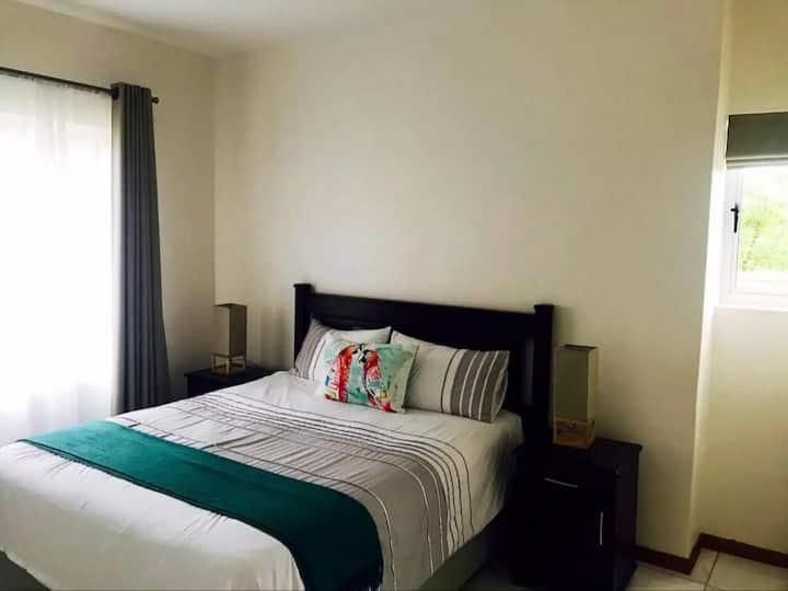 Sheffield Suite 1 - Dolphin Coast