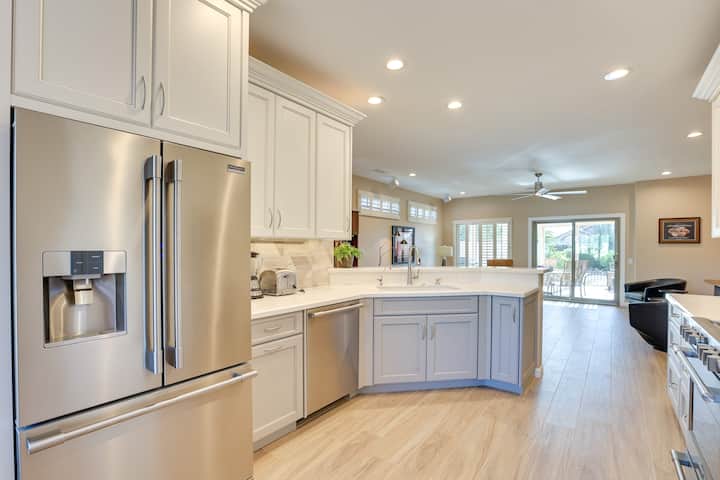 Hike & Golf: Surprise Home W/ Patio & Bbq - Glendale, AZ