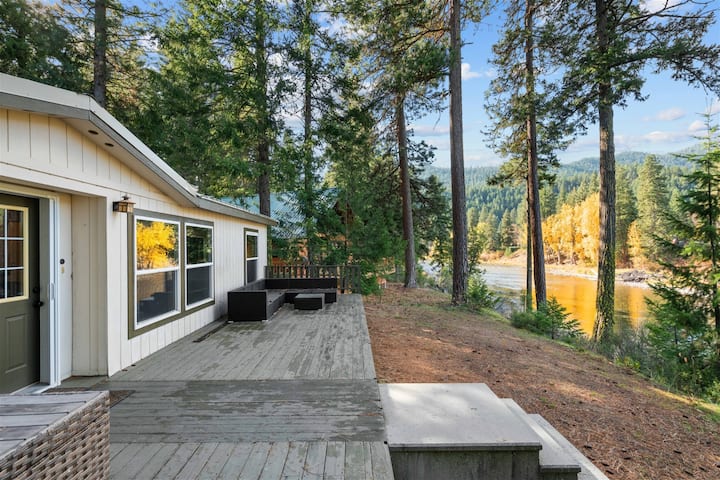 Cozy River Rental With Views And Stargazing Vibes - Plain, WA