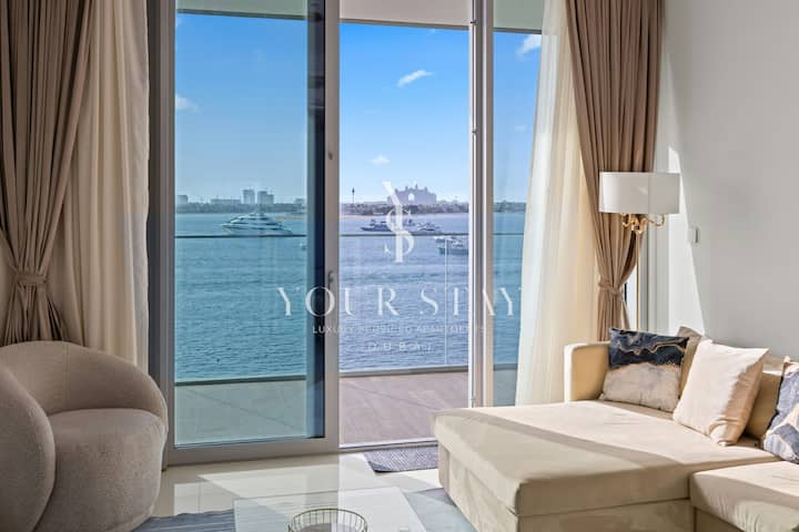 Serene 2br Haven | Floor-to-ceiling Sea Paradise - 