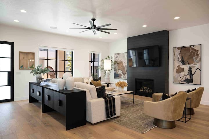 Designer Digs: Private Pool, Lagoon + Beaches - St. George, UT
