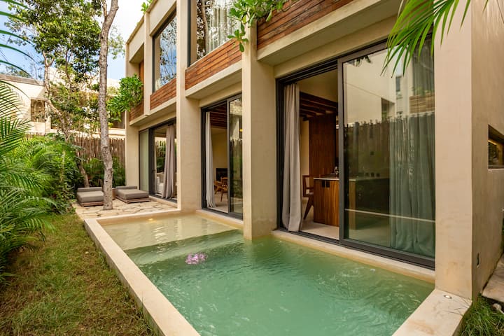 Private Villa W/ Pool, Spa & Driver Service - Riviera Maya