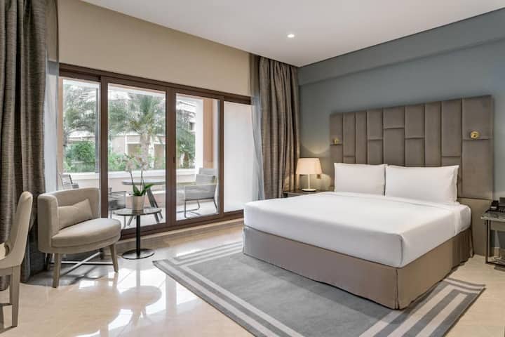 3 Bedroom Apartment Near Soluna Beach Club Palm - Dubaï