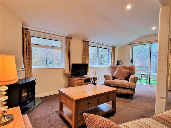 Dogwood Timber Lodge - Keswick