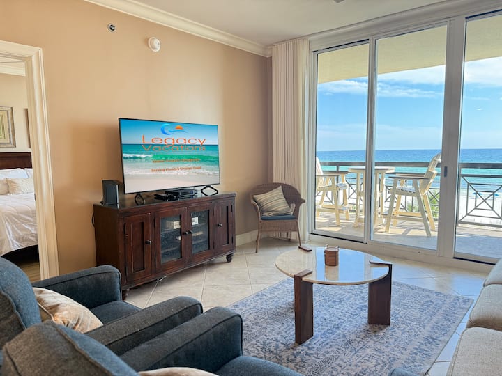Large 4bd Beachfront At Azure - Free Beach Service - Fort Walton Beach, FL