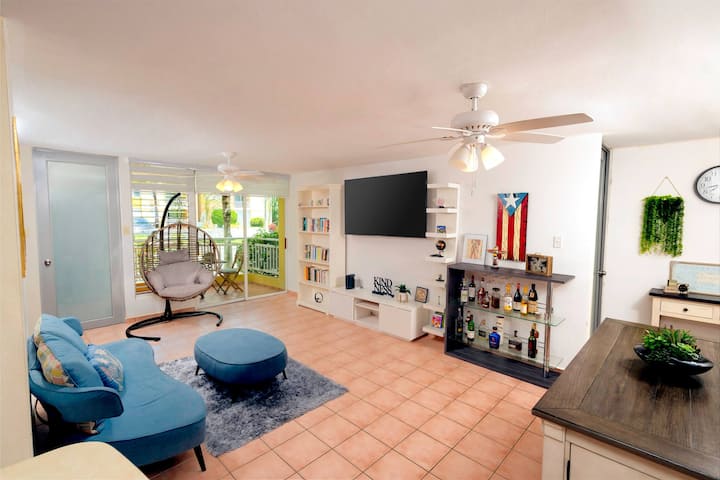 Beach Condo With 3 Bedrooms And Ocean Views - Puerto Rico