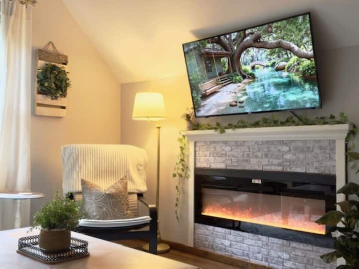 Serene Country Loft | Sleeps 5 - Broadway Lake, SC