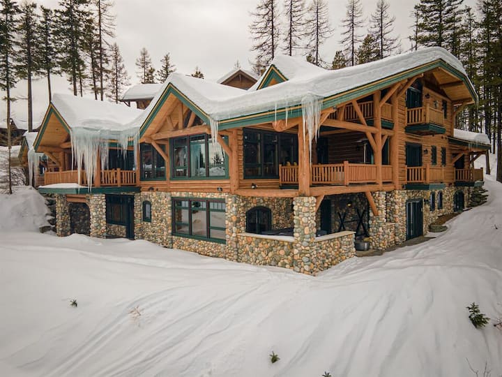 Rustic Ski-in Ski-out Lodge With Private Hot Tub! - Whitefish, MT