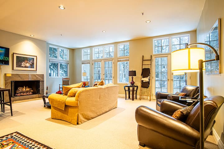 Trail Creek Treasure! Cozy 3br Retreat W/ Parking - Sun Valley, ID