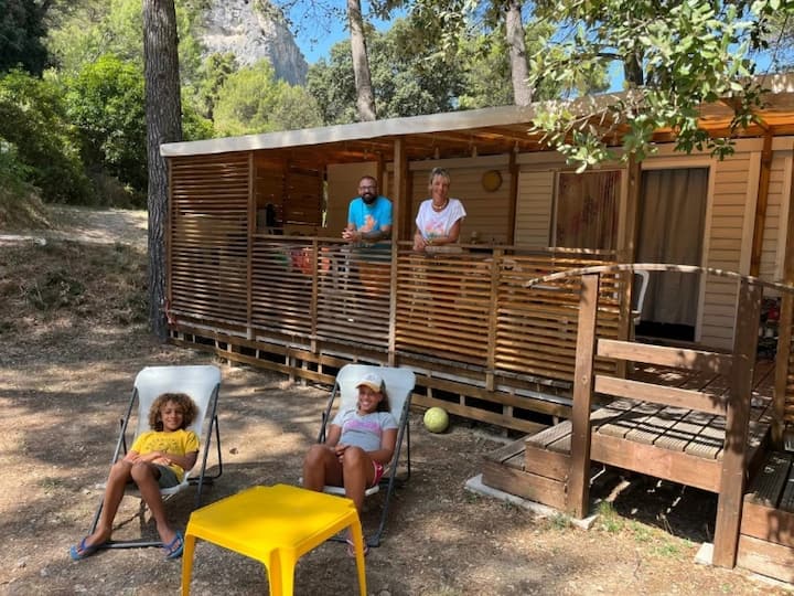 Zecamping 4* Mobil Home 21m² Piscine - Sénas