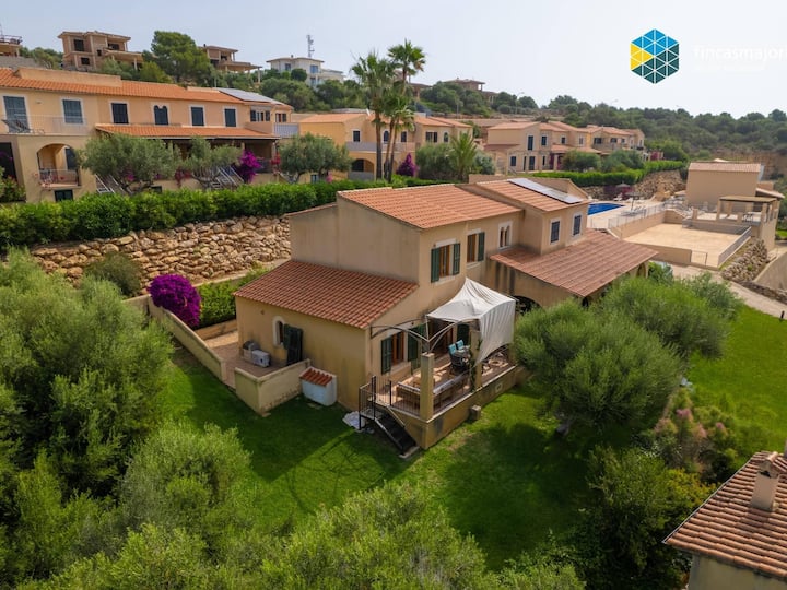 Casa Romantica - House With Pool In Cala Romantica - Mallorca