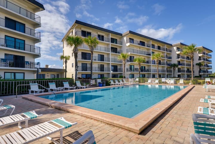Oceanfront Ormond Beach Condo: Community Perks! - Ormond Beach, FL