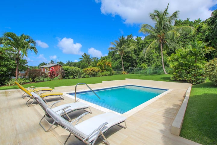 Large Family Home With Pool By Beach - Chindwin - Barbados