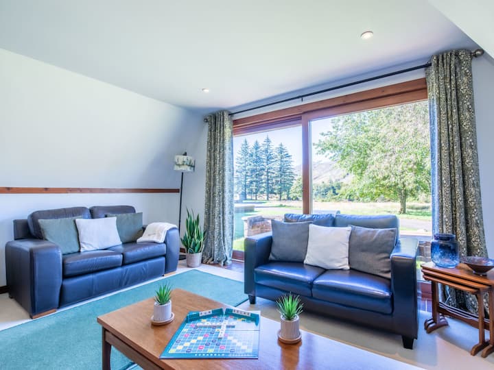 Caledonia Lodge By Interhome - Invergarry