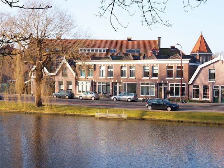Maison De Vacances à Alkmaar Canal - Alkmaar