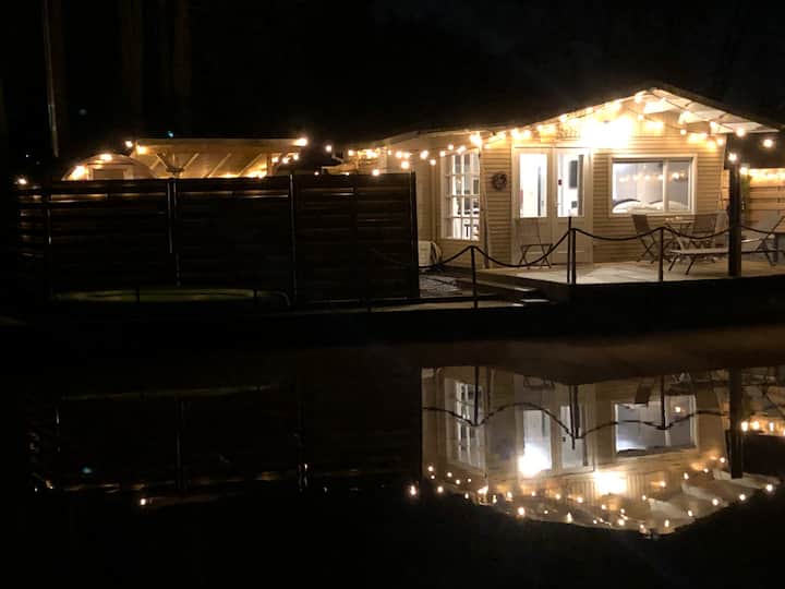 The Zen Nest: Private Wellness For Two - Geel