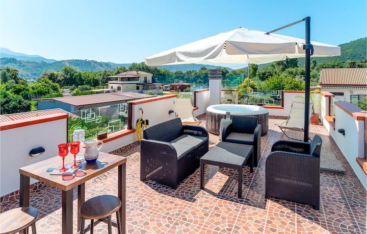 Gorgeous Home In San Marco Castellabate - Castellabate