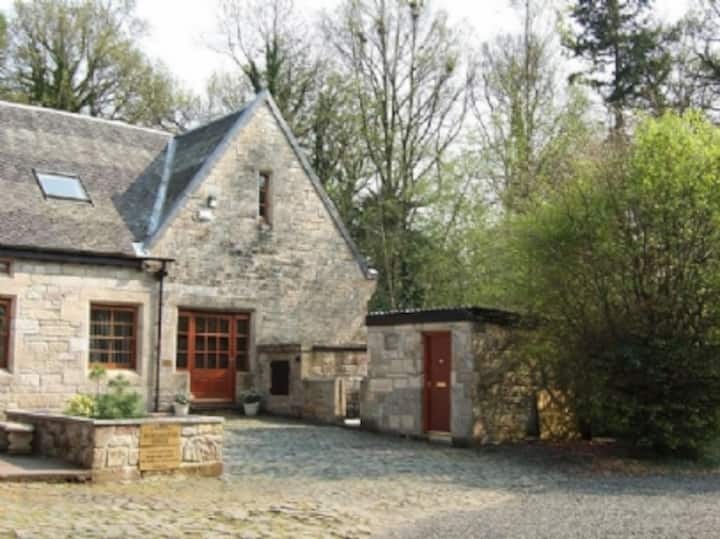 Stables Lodge - Loch Lomond