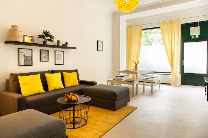 Modern Two Bedroom Apartment In Berlin Schöneberg - Berlín