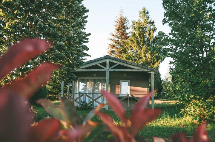 Zecamping 3* Chalet 35m² Piscine - Sainte-Fortunade