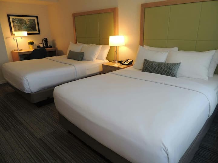 Modern Furnishings And Keurig Coffeemaker - Boston, MA