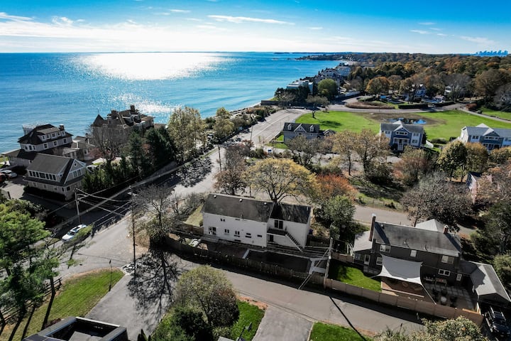 Pet-friendly Marblehead Home Near Preston Beach! - Salem, MA
