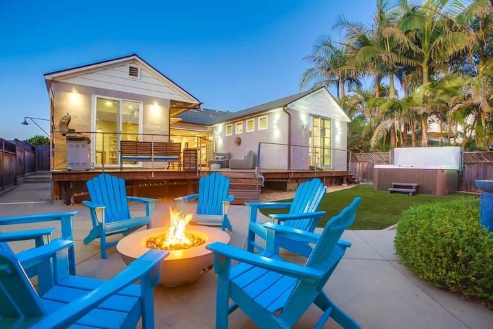 Amazing Beach House! 2 Yards W/ Hot Tub - Mission Beach - San Diego