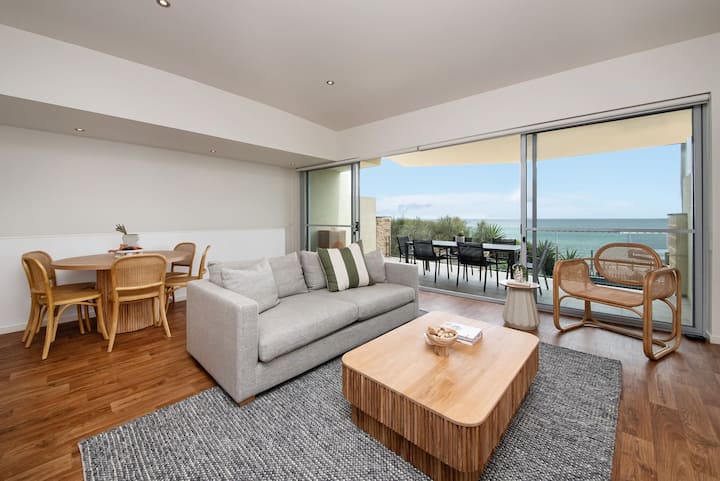 Groves Sunset Views In Aspendale - Mordialloc