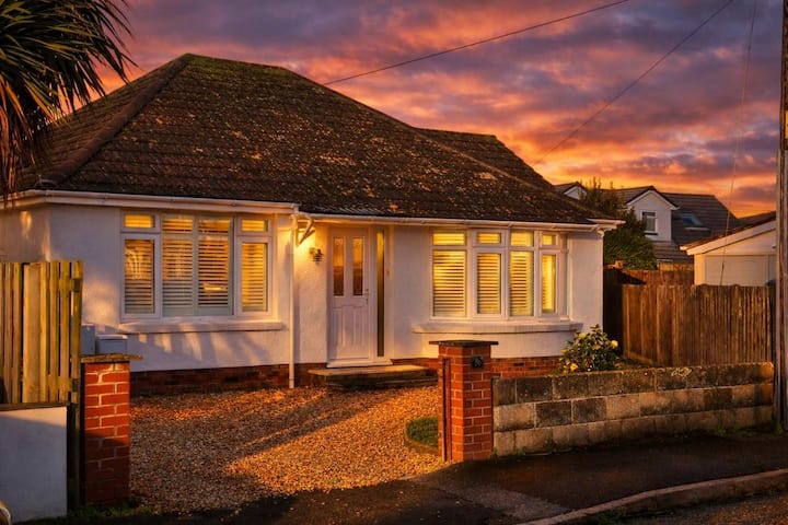 Cloudbreak, Braunton, North Devon, Accepte Les Chi - Croyde