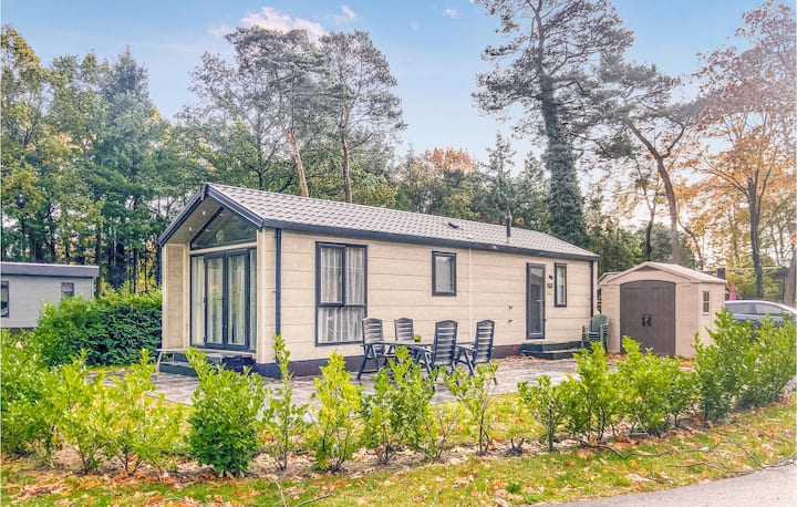 Amazing (Sta)caravan In Harderwijk - Harderwijk