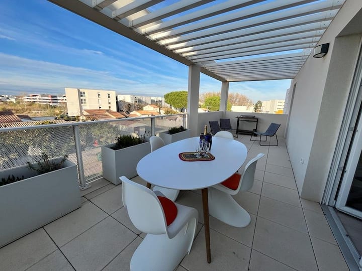 Beautiful Apartment In A Residence With Parking An - Portiragnes