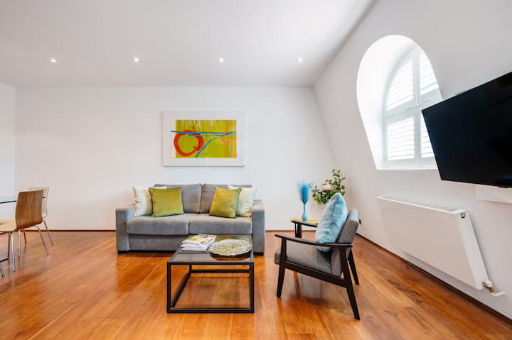 Chic 2 Bedroom In South Kensington - Londres