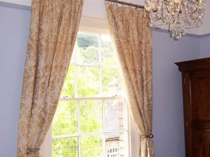 Double Ensuite At The Foundry Masters House - Ironbridge